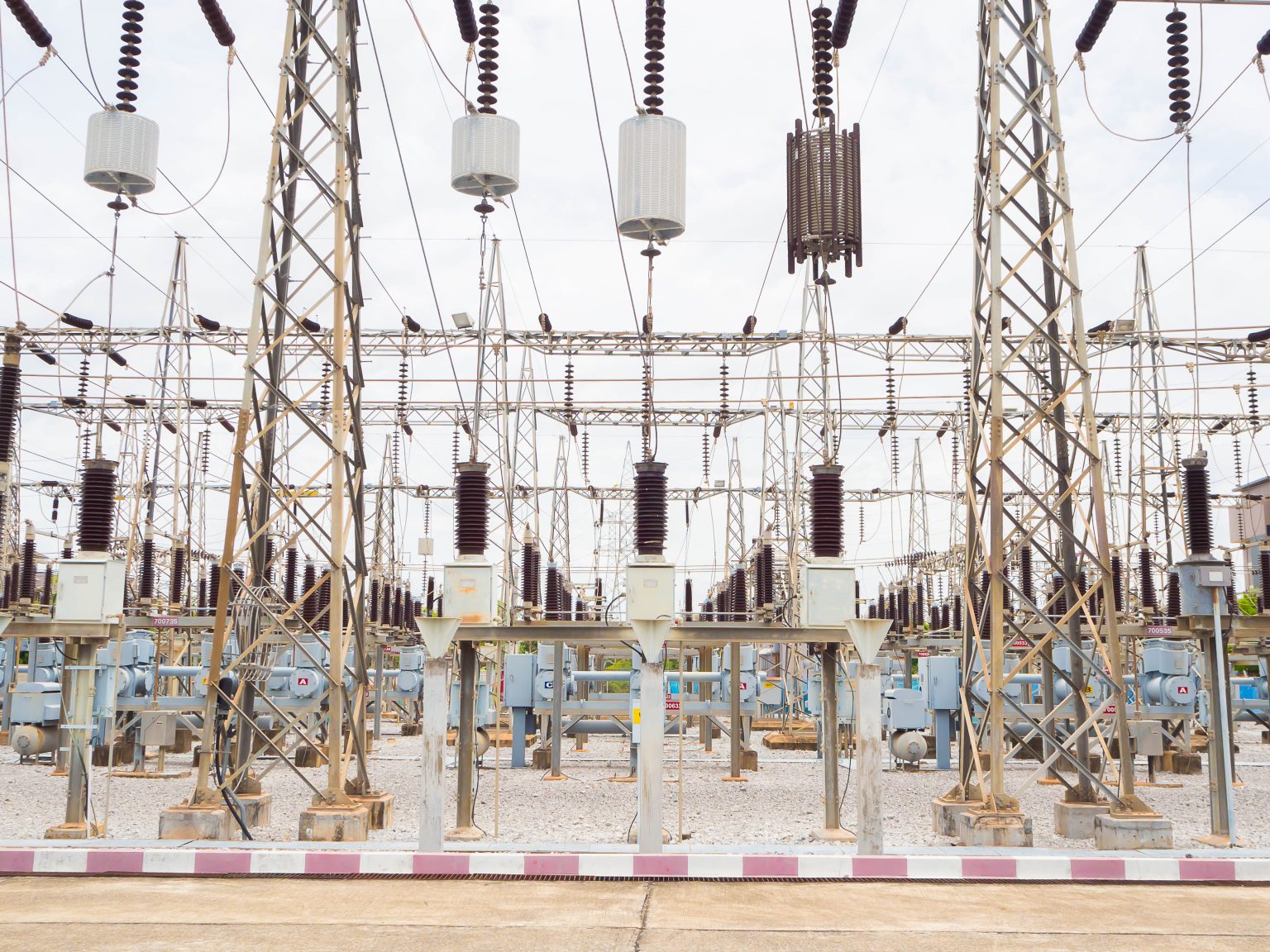 Substation Design for Smart Grids: Intelligent Power Distribution